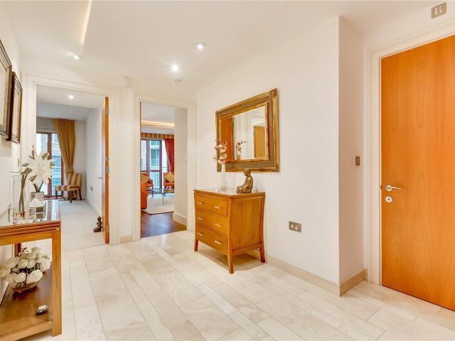 Apartment at Lancelot Place, City of Westminster