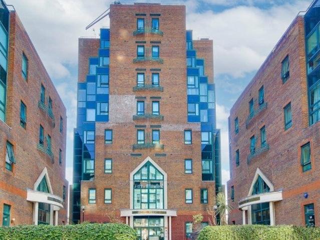 Apartment at Lanark Square, Greater London