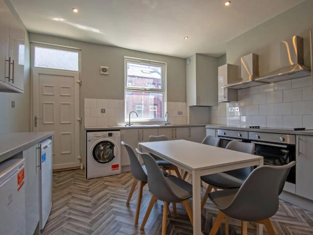 Apartment at Langdale Terrace, Leeds