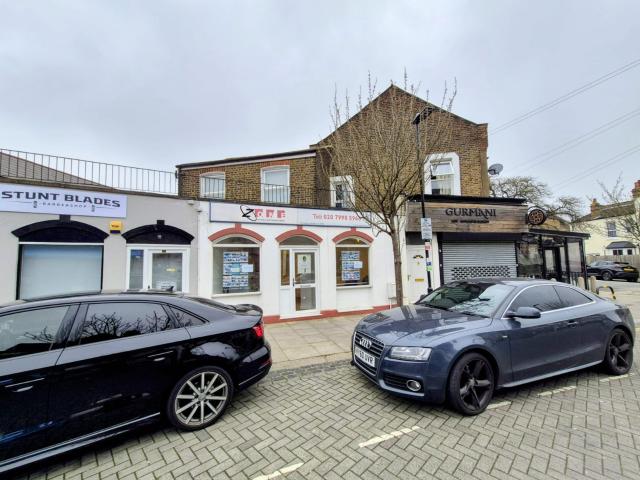 Apartment at Langham Road, Greater London