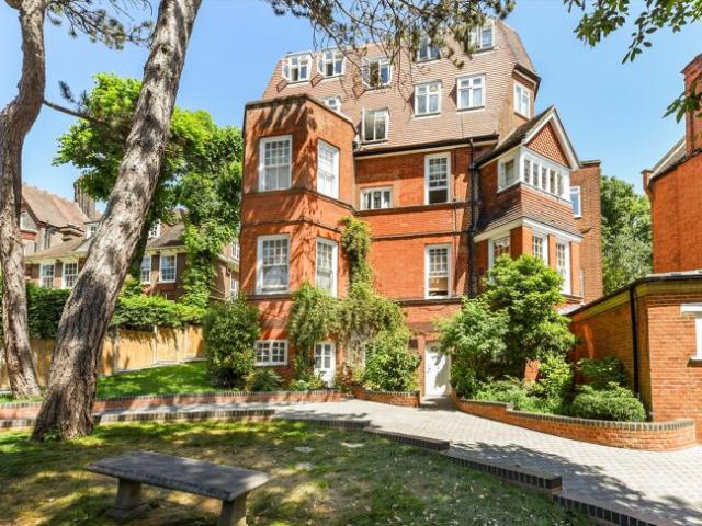 Apartment at Langland Gardens, Greater London