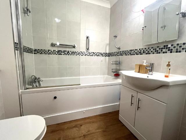 Apartment at Langley Road, Watford