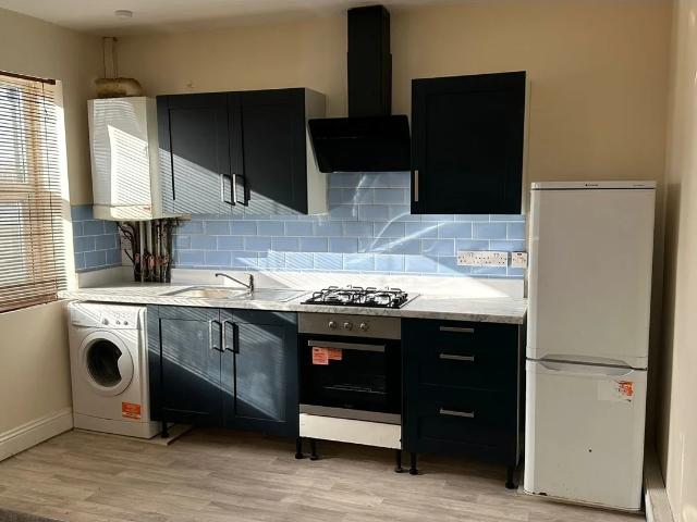 Apartment at Langthorne Road, Greater London
