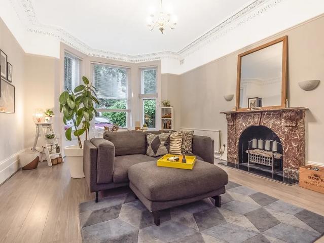 Apartment at Langton Way, Greater London