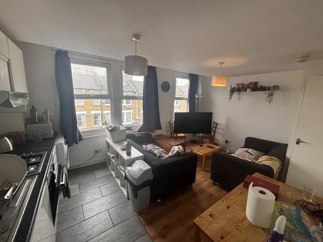 Apartment at Landor Road, Greater London