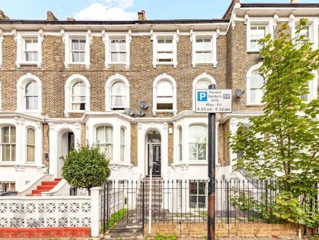 Apartment at Landor Road, Greater London