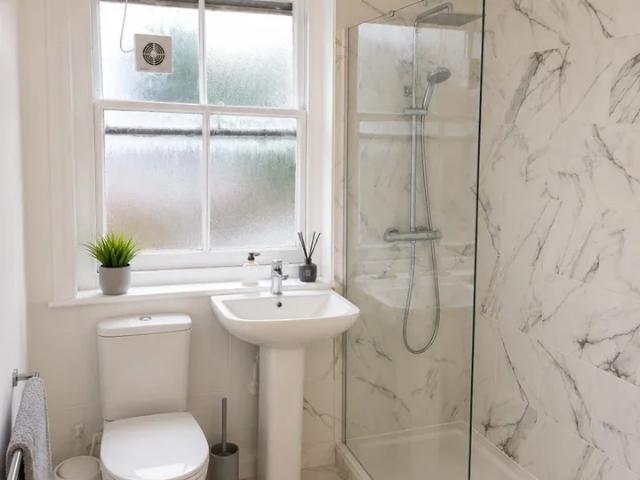 Apartment at Landor Road, Greater London