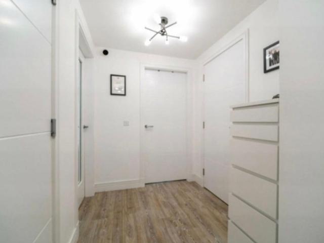 Apartment at Lanfine Drive, Kirkintilloch