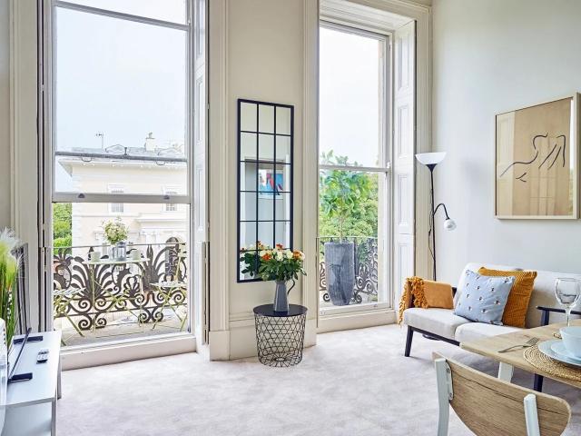 Apartment at Lansdown Crescent, Cheltenham