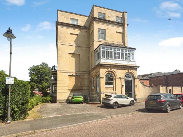 Apartment at Lansdown Crescent, Cheltenham