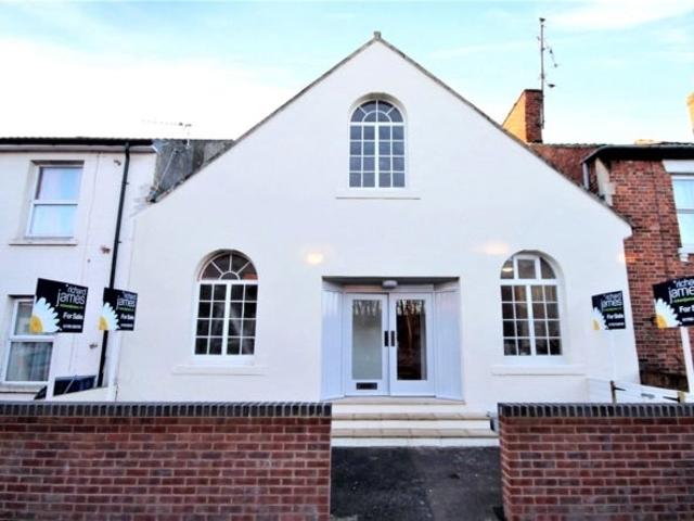 Apartment at Lansdown Road, Swindon
