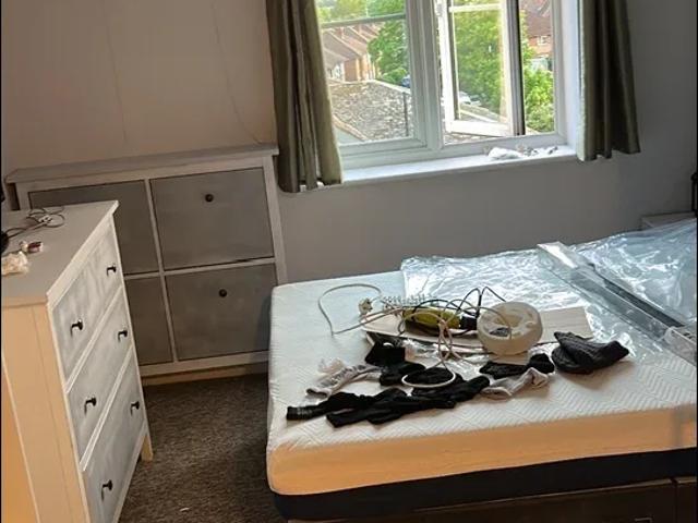 Apartment at Lansdowne Avenue, Slough