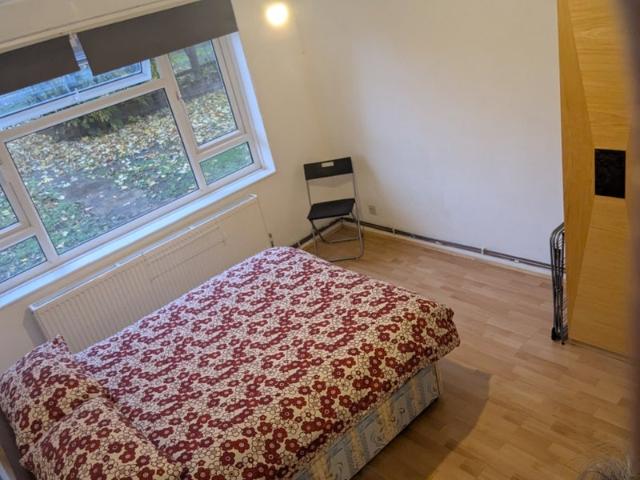 Apartment at Lansdowne Road, Greater London