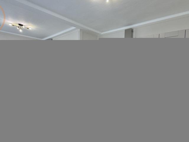 Apartment at Lansdowne Way, Greater London