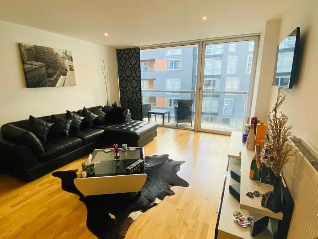 Apartment at Lanterns Way, Greater London