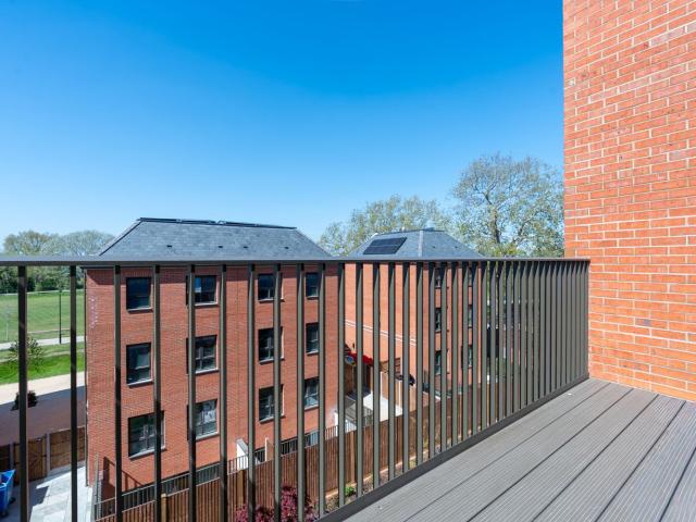 Apartment at Lapidge Drive, Greater London