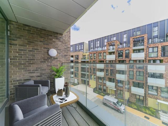 Apartment at Larkwood Avenue, Greater London