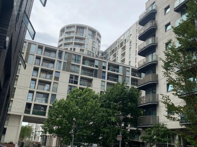 Apartment at Larson Walk, Greater London