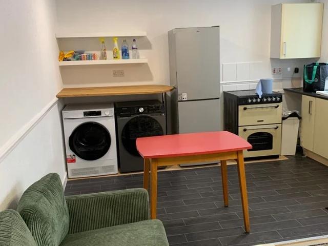 Apartment at Lewes Close, Grays
