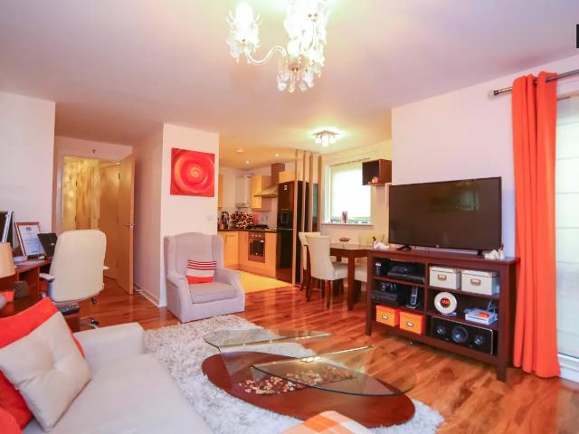 Apartment at Lewin Terrace, Greater London