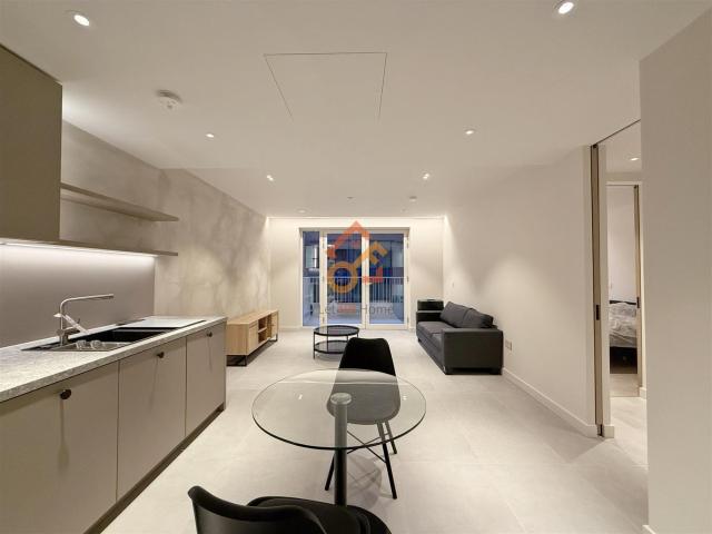 Apartment at Lewis Cubitt Walk, Greater London