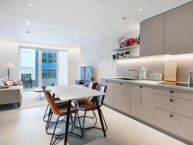 Apartment at Lewis Cubitt Walk, Greater London