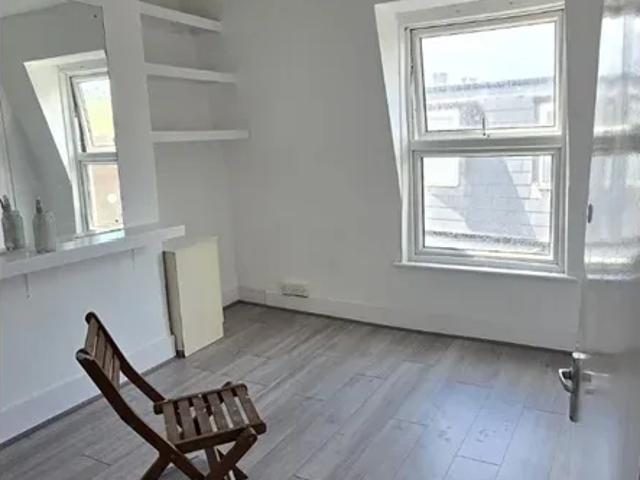 Apartment at Leytonstone Road, Greater London