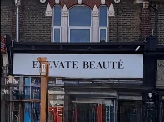 Apartment at Lea Bridge Road, Greater London