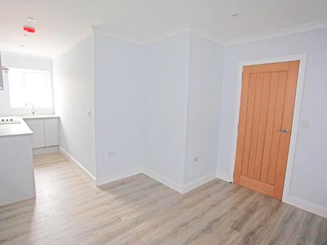 Apartment at Lea Bridge Road, Greater London