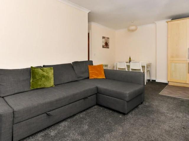 Apartment at Lead Street, Cardiff