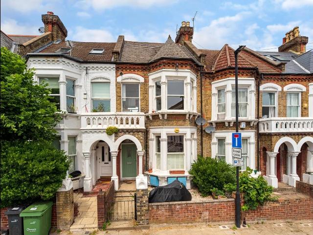 Apartment at Leander Road, Greater London