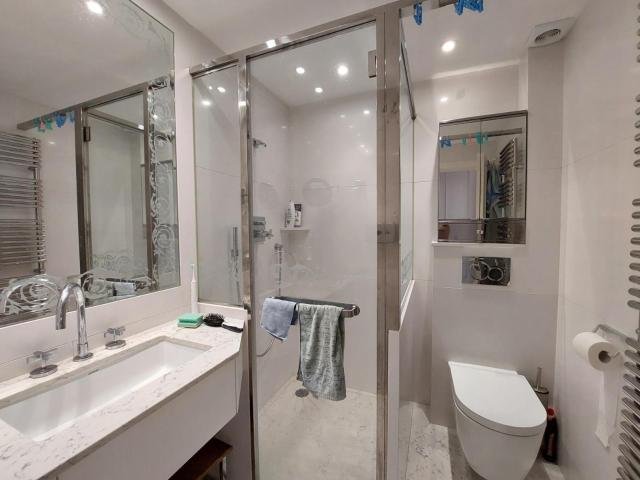 Apartment at Ledbury Road, City of Westminster