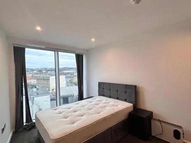 Apartment at Leeds Road, Bradford