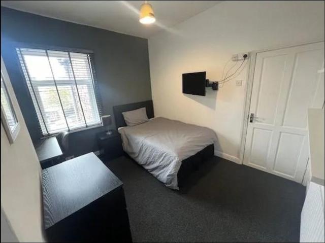 Apartment at Leek Road, Stoke on Trent