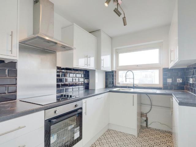Apartment at Leigh Road, Southend on Sea