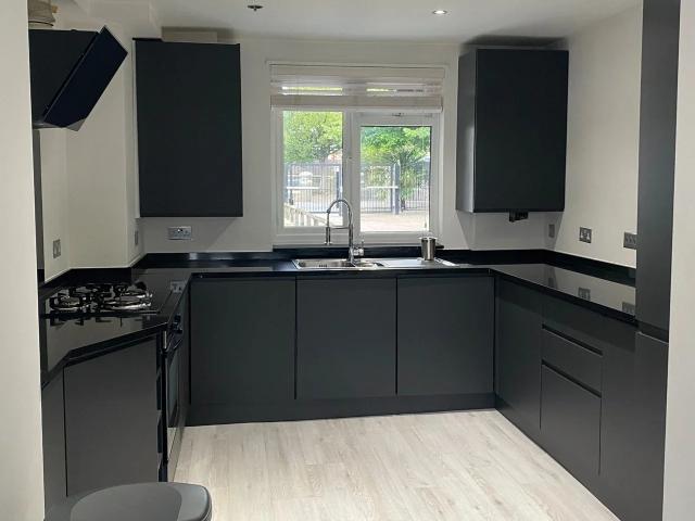 Apartment at Leigham Court Road, Greater London