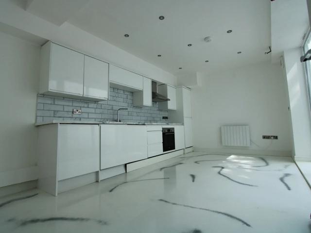 Apartment at Leigham Court Road, Greater London