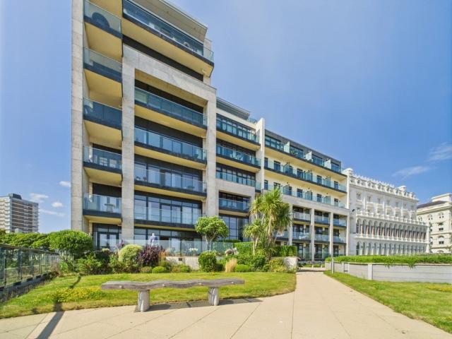 Apartment at Leigham Street, Plymouth
