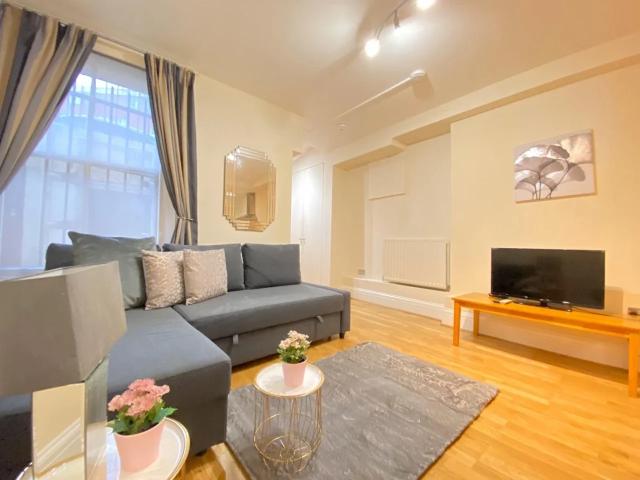 Apartment at Leinster Gardens, City of Westminster
