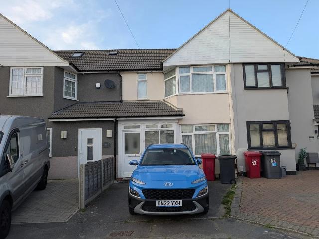 Apartment at Leiston Spur, Slough