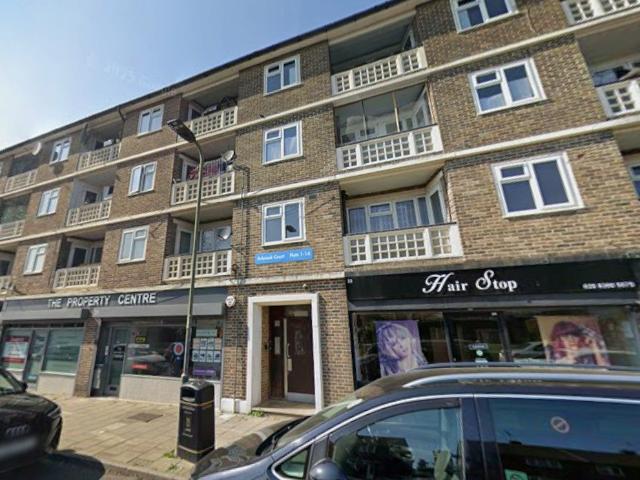 Apartment at Leith Hill, Greater London