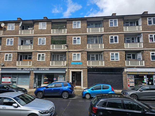 Apartment at Leith Hill, Greater London