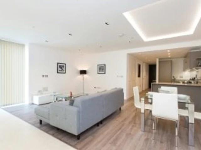 Apartment at Leman Street, Greater London