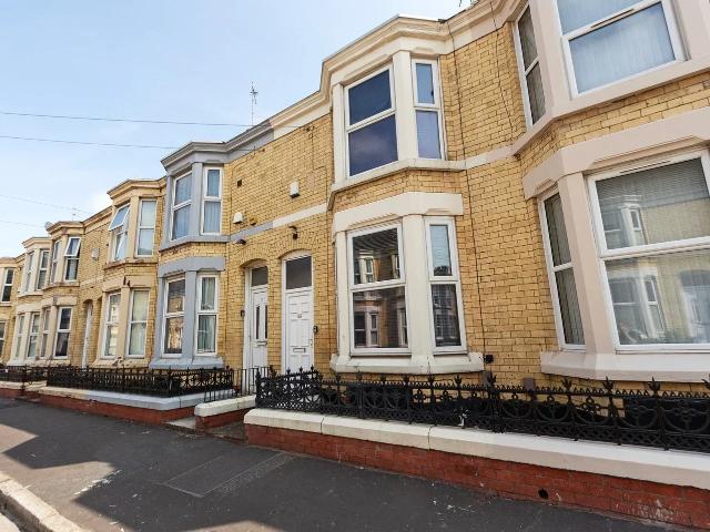 Apartment at Leopold Road, Liverpool
