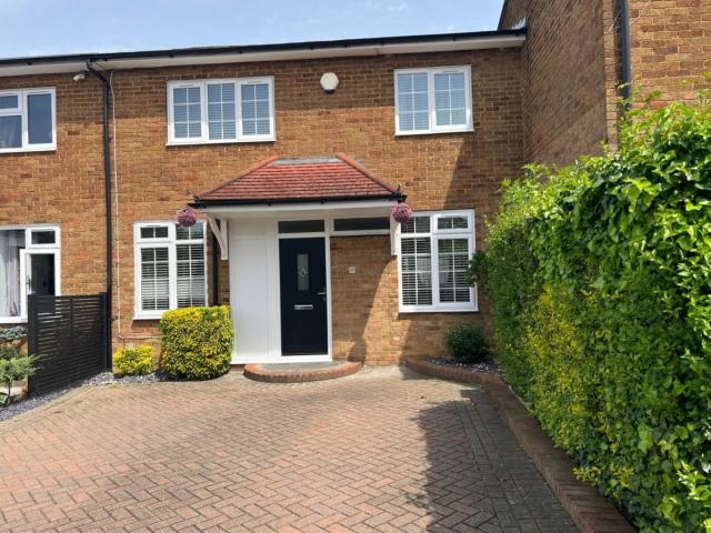 Apartment at Little Brays, Harlow
