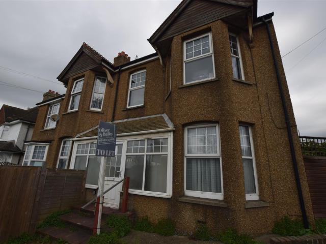 Apartment at Little Common Road, Rother