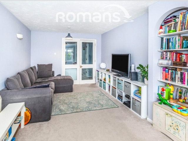 Apartment at Littlebrook Avenue, Slough