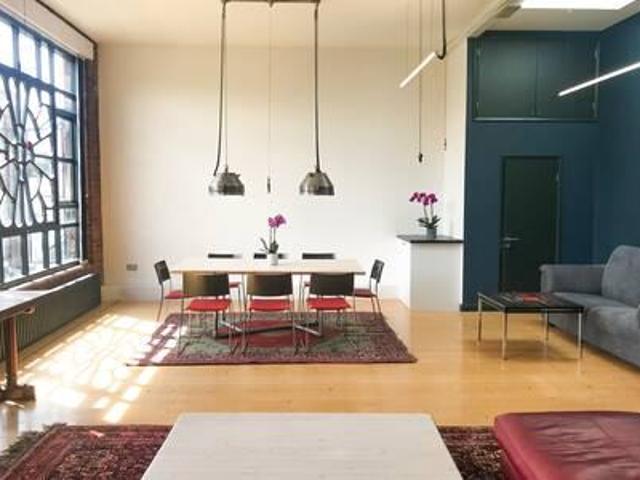 Apartment at Liverpool Road, Greater London