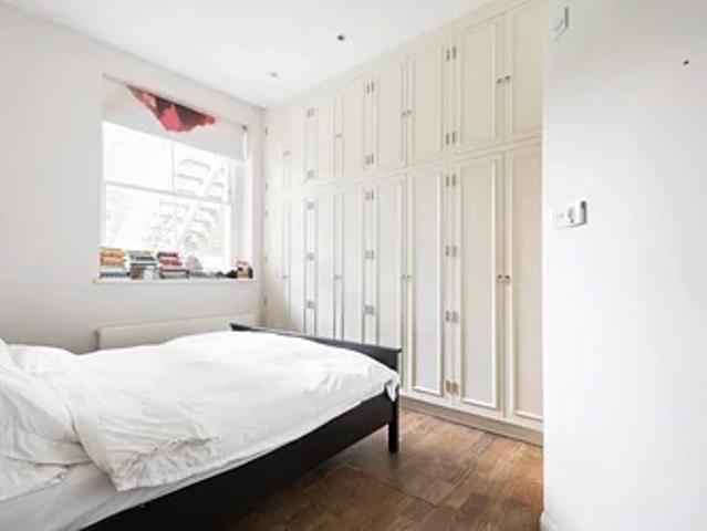 Apartment at Liverpool Road, Greater London