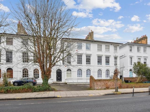 Apartment at Liverpool Road, Greater London